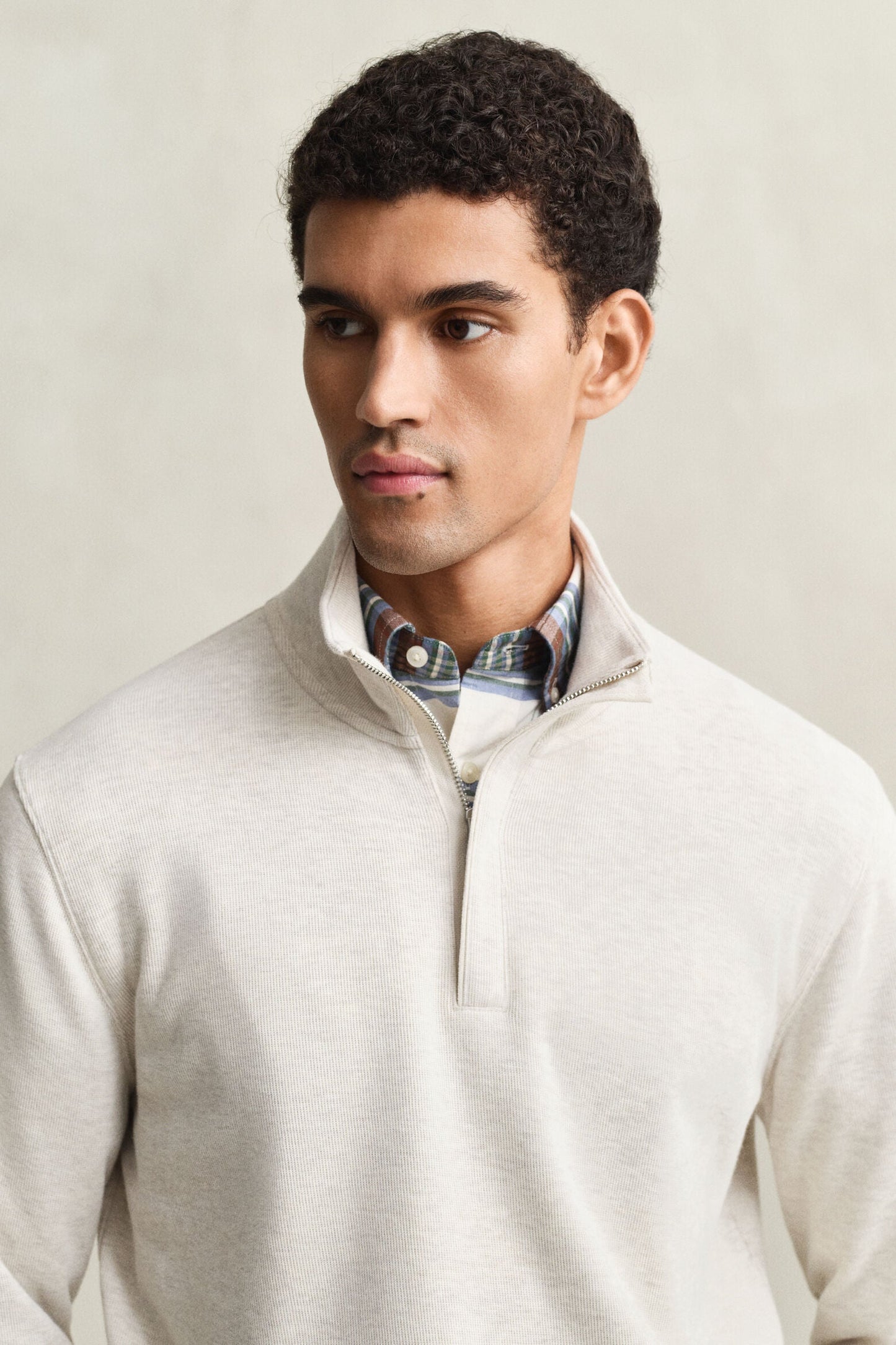 Shop GANT Seersucker Half Zip Buy Online in UAE Today – Gant Kuwait